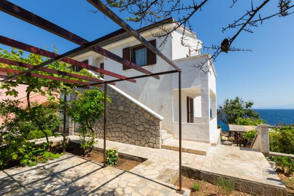 Apartment Amelie - Lussingrande