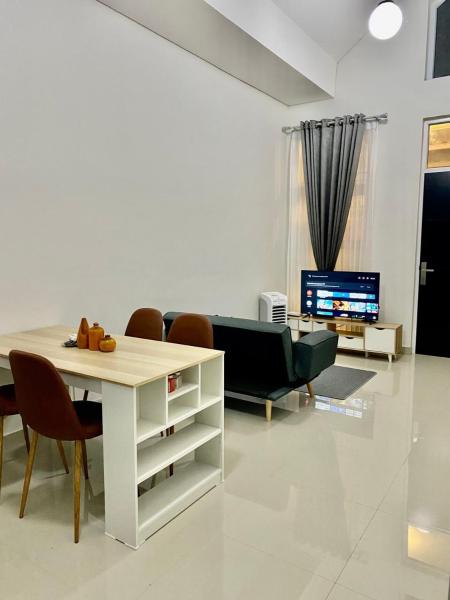 Villa Ku Villa Mu - Semarang