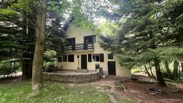 Meliha's Crib In Brezovica - Kosovo