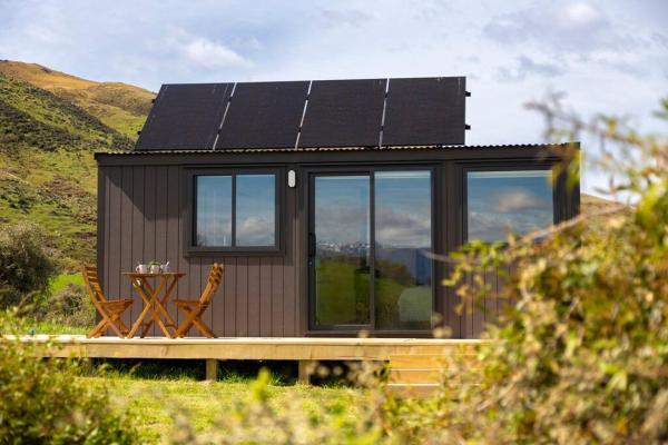 Kit's Cabin Outdoor Baths Log Burner Queenstown - Kingston