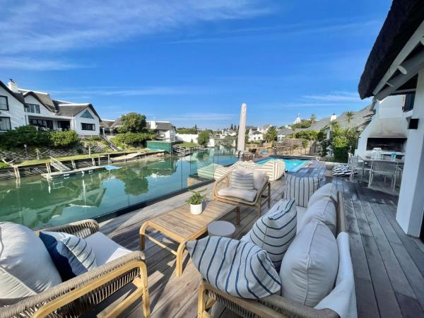 Laid Back Luxury Canal House - Saint Francis Bay