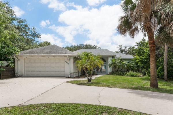 A Bird Lover Fishermans Dream - 4450 Saxon - New Smyrna Beach, FL