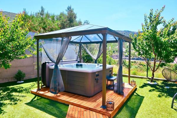 Relax - Vacation House - Podstrana