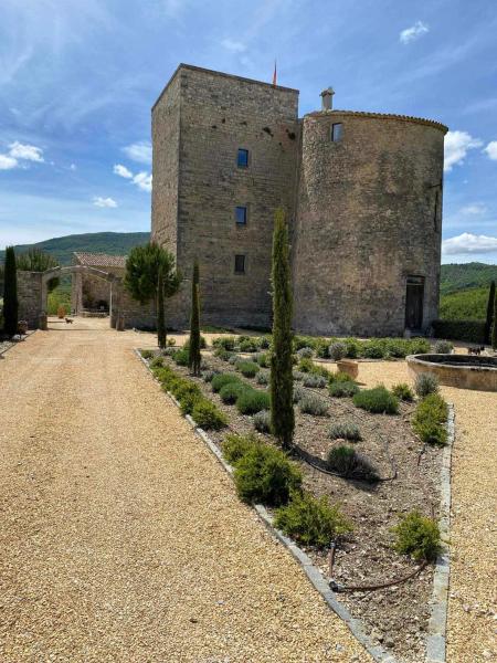 Chateau De Sainte Jalle - Nyons