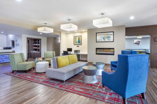 Best Western Plus Mansfield Inn And Suites - Midlothian, TX