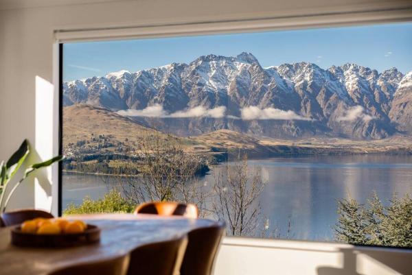 Fabulous Home With Great Views - Queenstown, New Zealand
