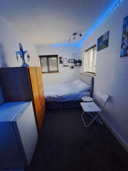 Tilbury Home For Short Letting - Dartford