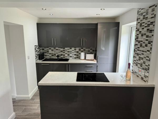 2 Bed Apartment Scarisbrick Street Ormskirk - Rooms By Vici - Ormskirk