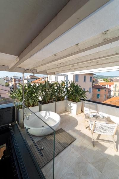 B&b Flow - Cupra Marittima