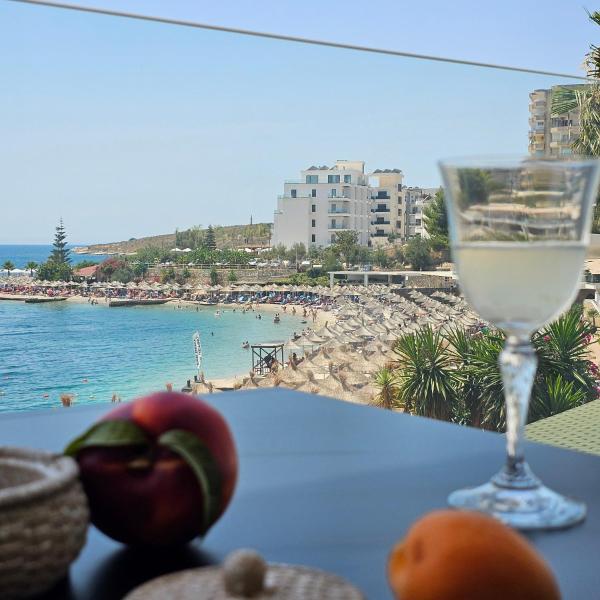 Ares Beachfront Luxury Rooms - Saranda