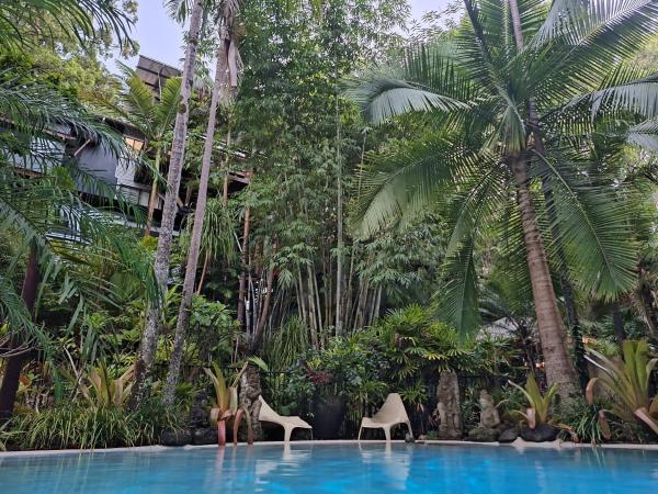 Alaya Escape - Montville