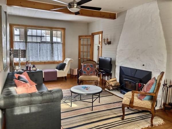 La Petite Maison - New England