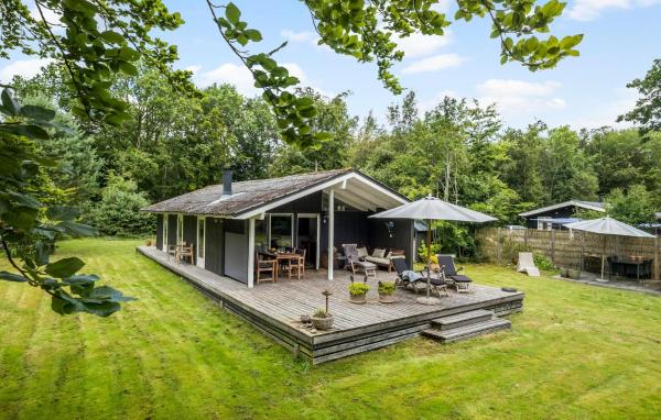 3 Bedroom Nice Home In Hadsund - Dänemark