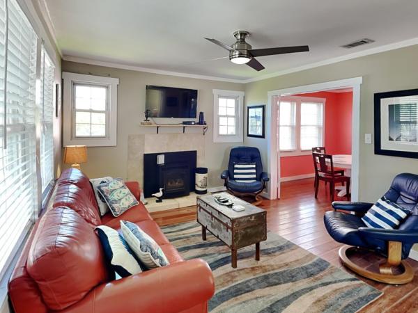 Cb Sunshine Cottage - Carolina Beach, NC