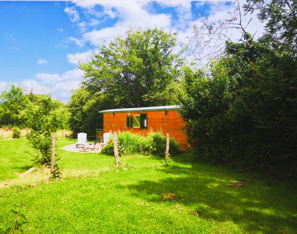 Roulotte & Forêt - Evasion Bohème En Bourgogne - Autun