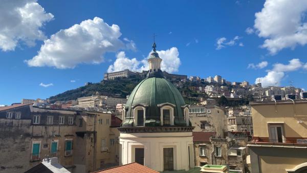 Smile In Toledo - Naples