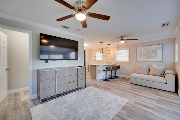 Apopka Home W/ Yard & Grill Near Wekiwa Springs! - Apopka, FL