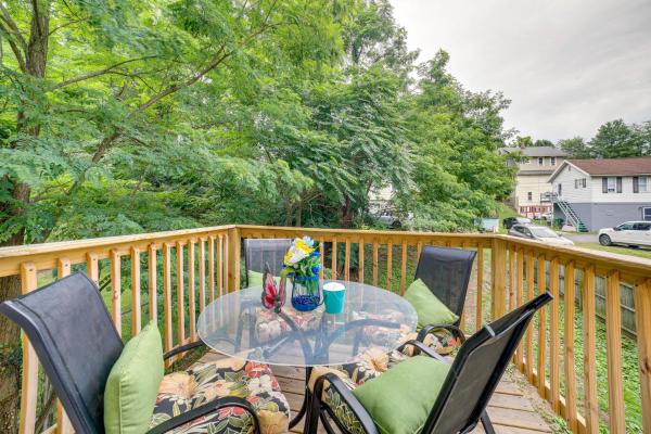 Morgantown Home 1 Mi To West Virginia University! - Morgantown, WV