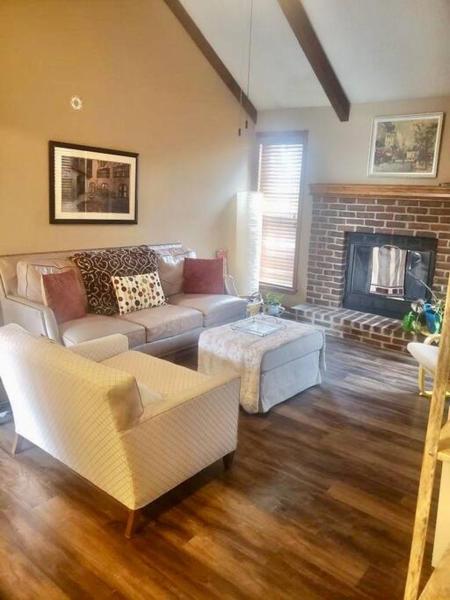 2bd Condo W Pool View Deck 15mn From Kansas City - Shawnee, KS