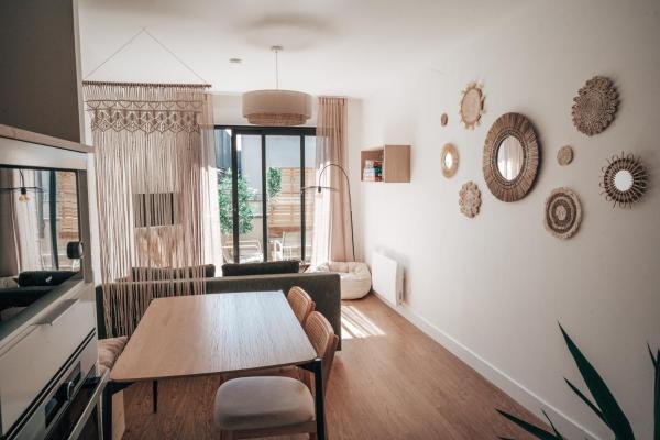 Le Terra Cholet - T2 Tout éQuipé Avec Parking Et Terrasse - ibis budget Cholet Centre