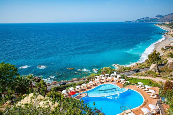 Baia Taormina - Cdshotels - Letojanni