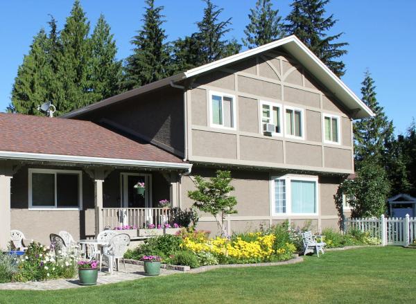 Alpenrose Revelstoke Bed & Breakfast - Revelstoke