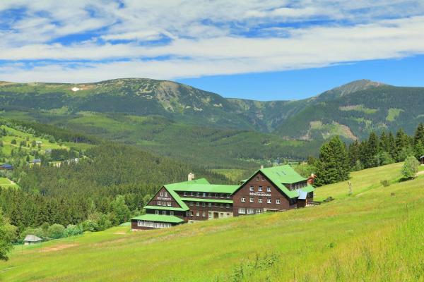 Horský Hotel ŽIžkova Bouda - Czechia
