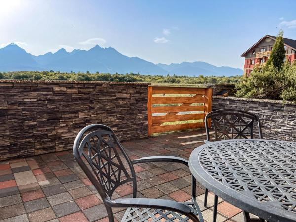 Tri ŠTíty Apartment With Tatra View Terrace - Poprad