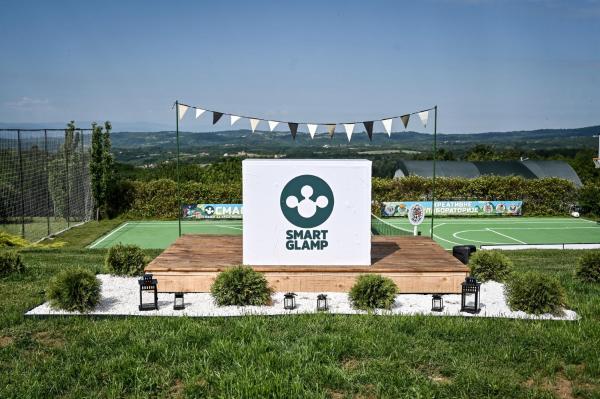 Smart Glamp - Serbien