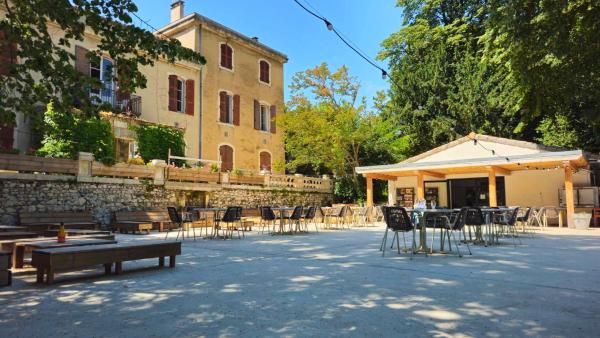 Camping Rochecondrie - Viviers