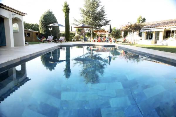 Villa Sainte Baume Piscine Jacuzzi Tout Confort - Nans-les-Pins