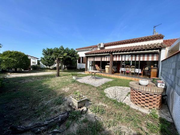 Villa Familiale Climatisée Avec Jardin, Proche Plage, Parking, Wifi Et Barbecue - Saint-cyprien - Fr-1-225d-218 - Saint-Cyprien