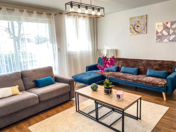 T3 Moderne Avec Balcon Terrasse Et Parking Gratuit - Deux-Sèvres