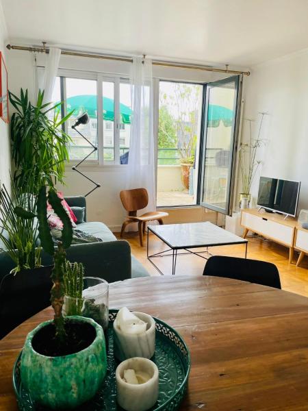 2 Bedrooms & Terrace With Bbq Courbevoie Paris - ibis Paris La Defense Courbevoie