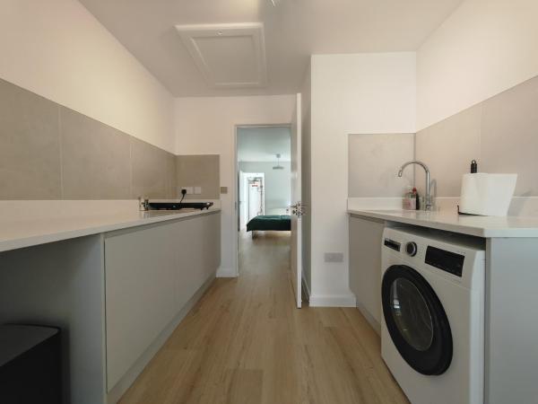 Gated 2 Guests Private House Free Parking - Filton