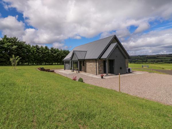 Strawberry Cottage - Dunkeld
