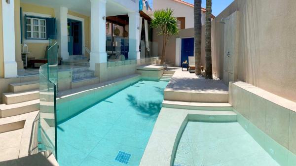Exclusive Villa With Pool, Garden & Sea View, Close To The Beach In N-w Crete - Greece