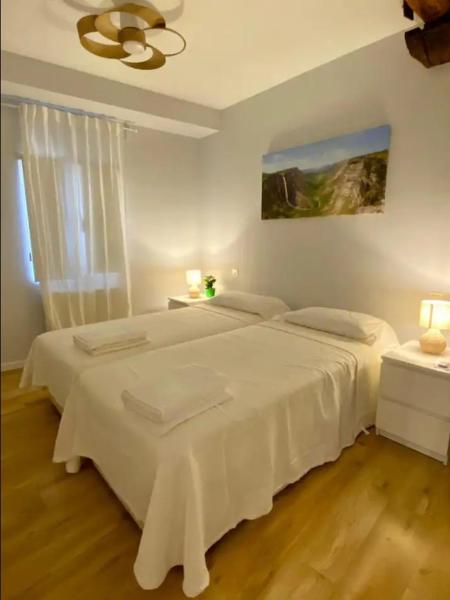 Habitación En Apartamento Con Zonas Comunes Compartida Hn - Bilbao