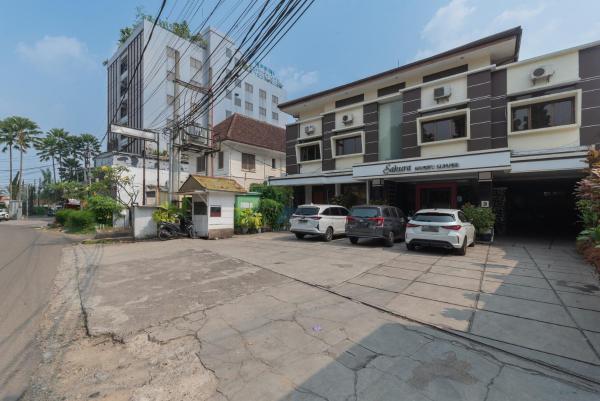 Urbanview Hotel Sakura Bandung - Bandung
