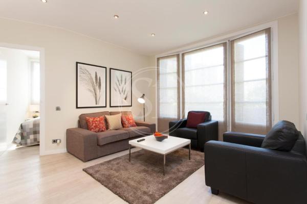 Apartment In Sagrada Familia - Barberà del Vallès