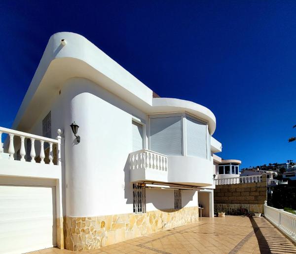 Ferienhaus El Musgo Mit Meerblick Und Pool - Costa Adeje