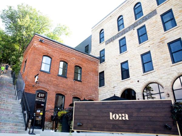 Lora - Hudson, WI