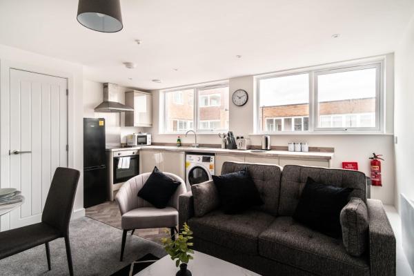 Fabulous 1 Bed Apartment In Central Wrexham - Wrexham