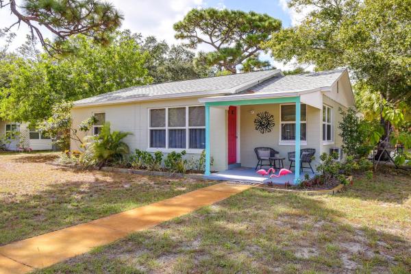 Centrally Located Gulfport Duplex With Patio! - St. Petersburg, FL
