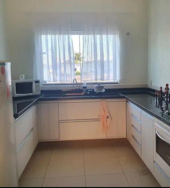 London Victoria Cond 1 - Campo Grande
