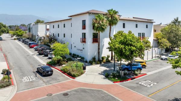 Hotel Casa 425 + Lounge, A Four Sisters Inn - Claremont, CA