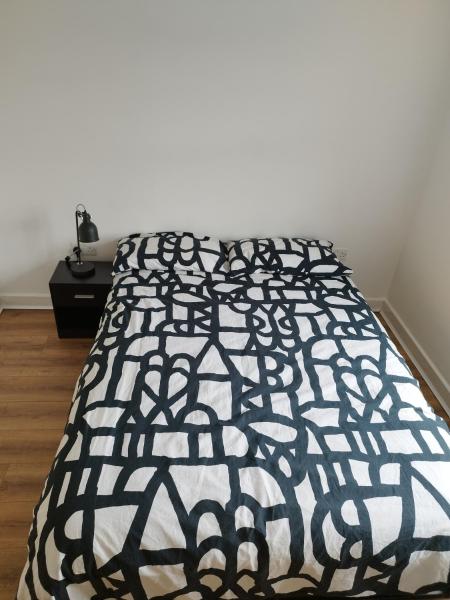 Ensuite Double Bedroom In Rochdale - Greater Manchester - Todmorden