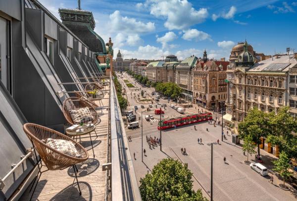 Vn17 Rooftop Suites By Adrez - Prague