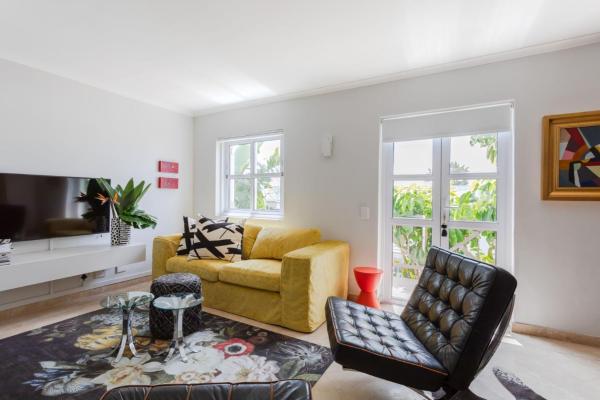 207 De Waterkant Piazza - Camps Bay
