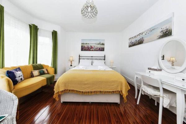 Your Chic 3br Home Comfort And Style In London - East Croydon